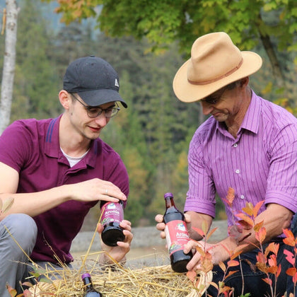Organic Aronia Berry Juice, Powders & Dried Berries | J&J Aronia